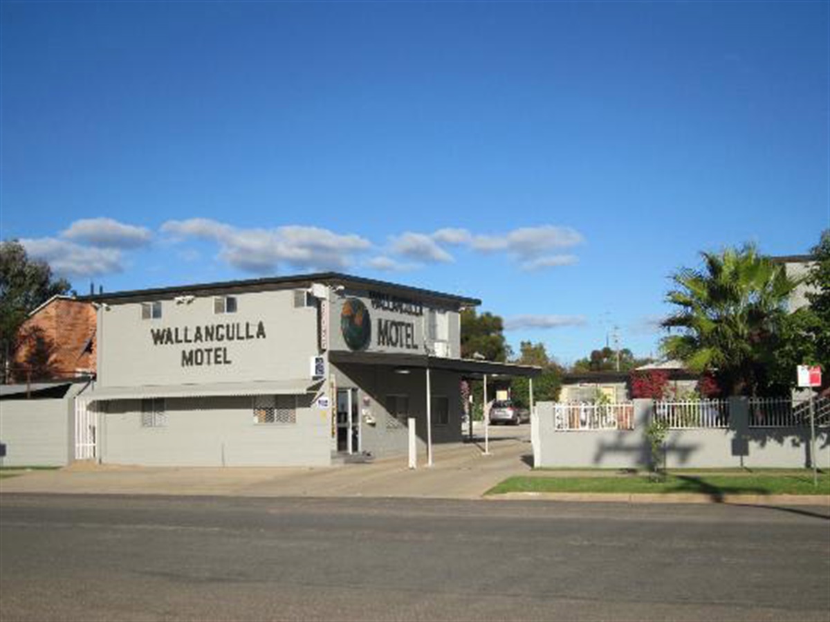 Wallangulla Motel Lightning Ridge Region